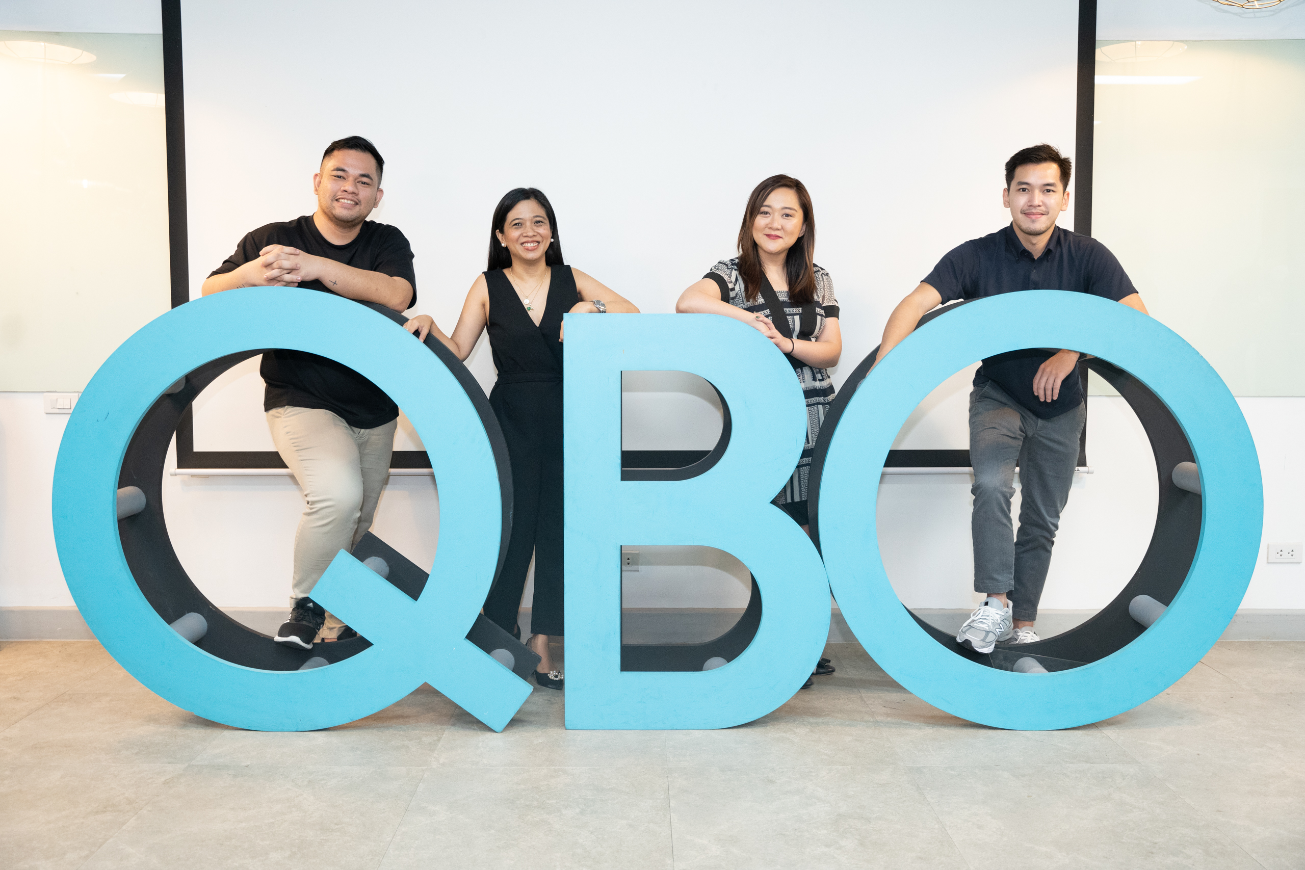 Photo_IdeaSpace Foundation, Inc. & QBO Innovation Hub Team ...